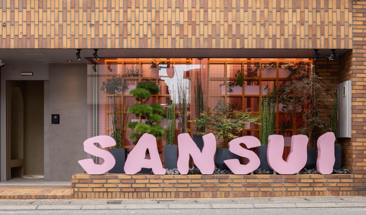 女性専用サウナ誕生！「SANSUI SAUNA」でサウナ×アート×ヘッドスパの世界へ没入してきた | ご当地サウナ委員会